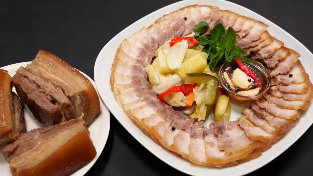 Traditional Vietnamese dishes you must try during Tet